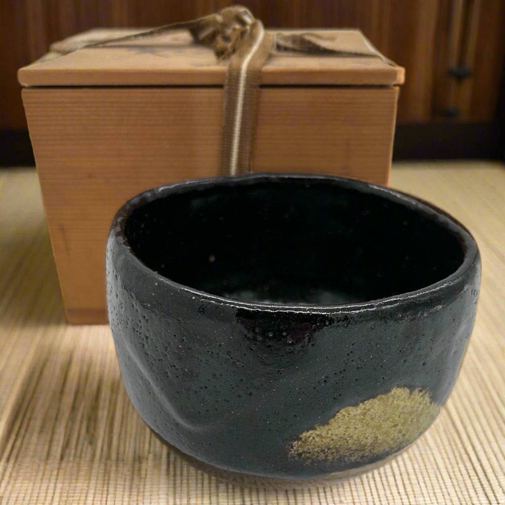 Japanese black raku tea bowl - C25057 – Kazari