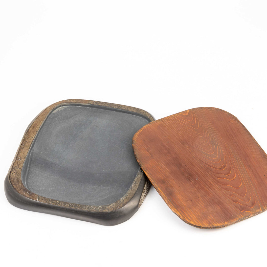 Large Japanese Ink Stone with Lid – Kazari