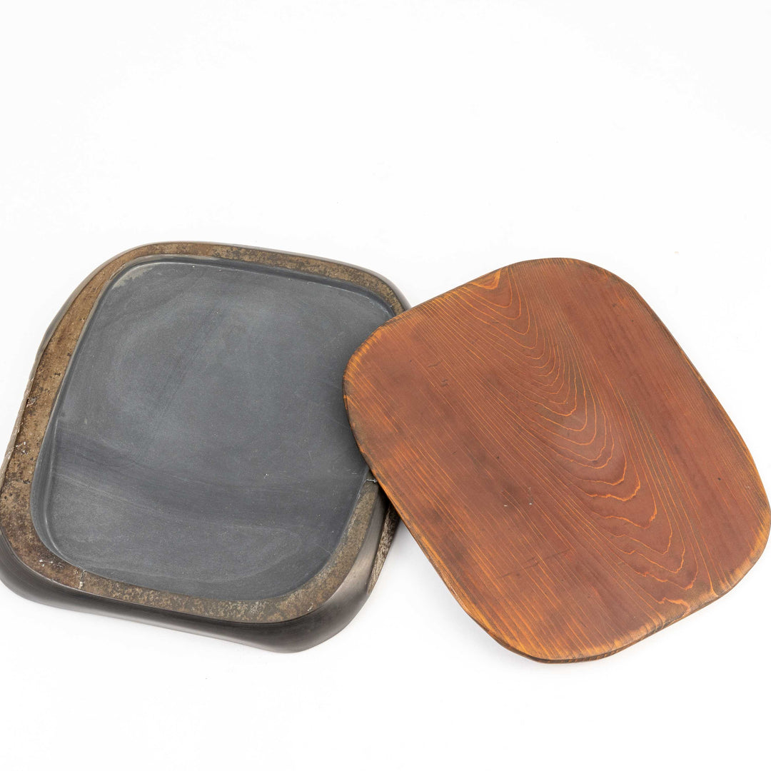Large Japanese Ink Stone with Lid – Kazari