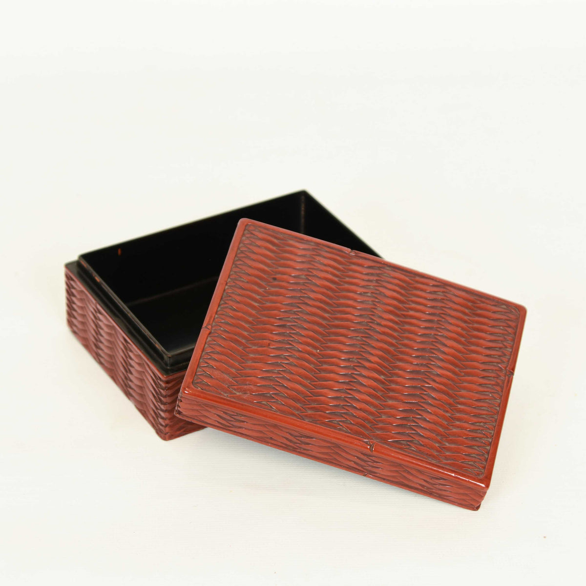 Japanese Red Lacquer Cigarette Box – Kazari